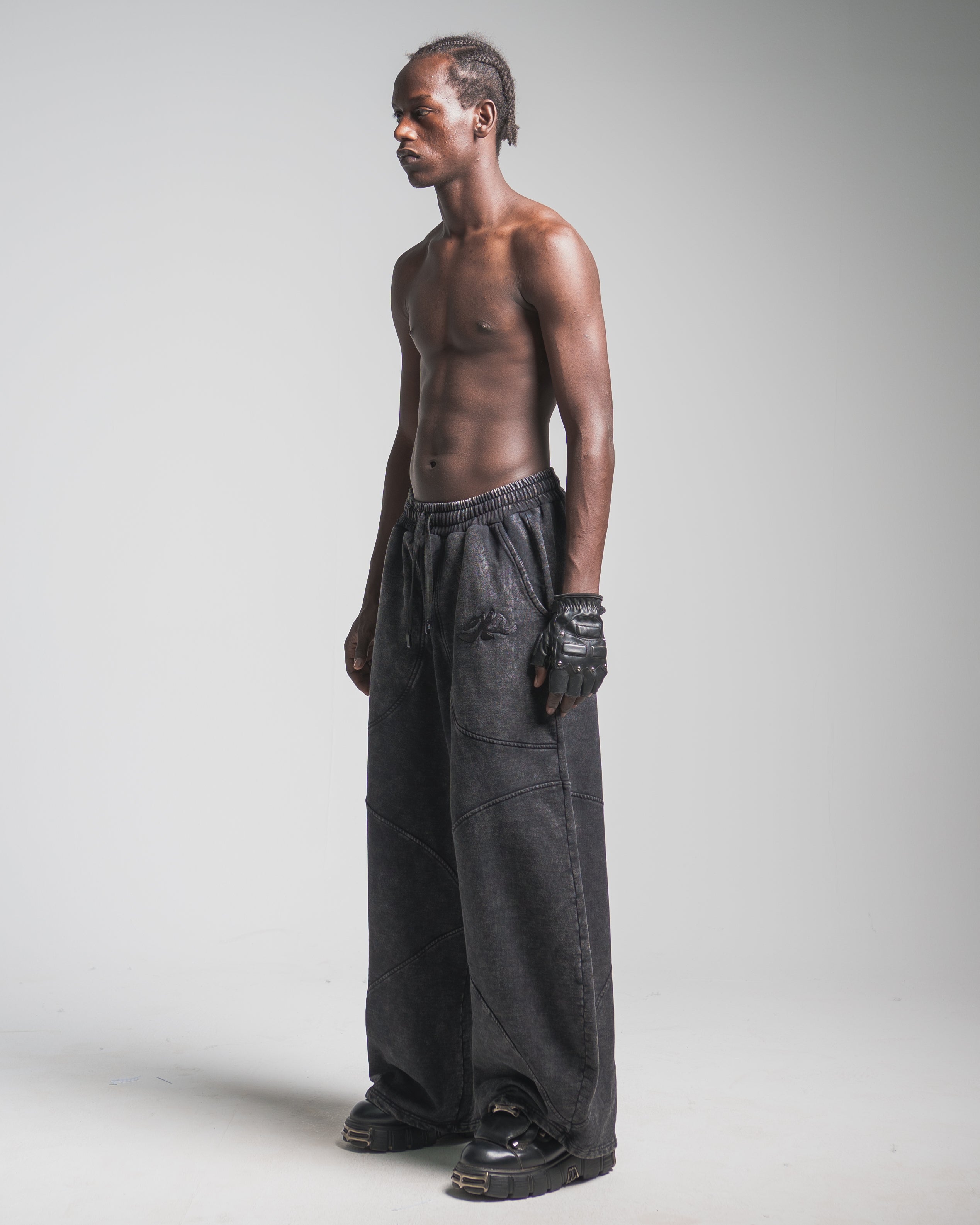 BOTTOMS – SN2 STUDIOS